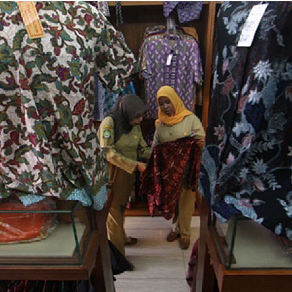 Dugaan Korupsi Baju Batik PNS, Kejaksaan Nganjuk Panggil Lagi Sejumlah ...